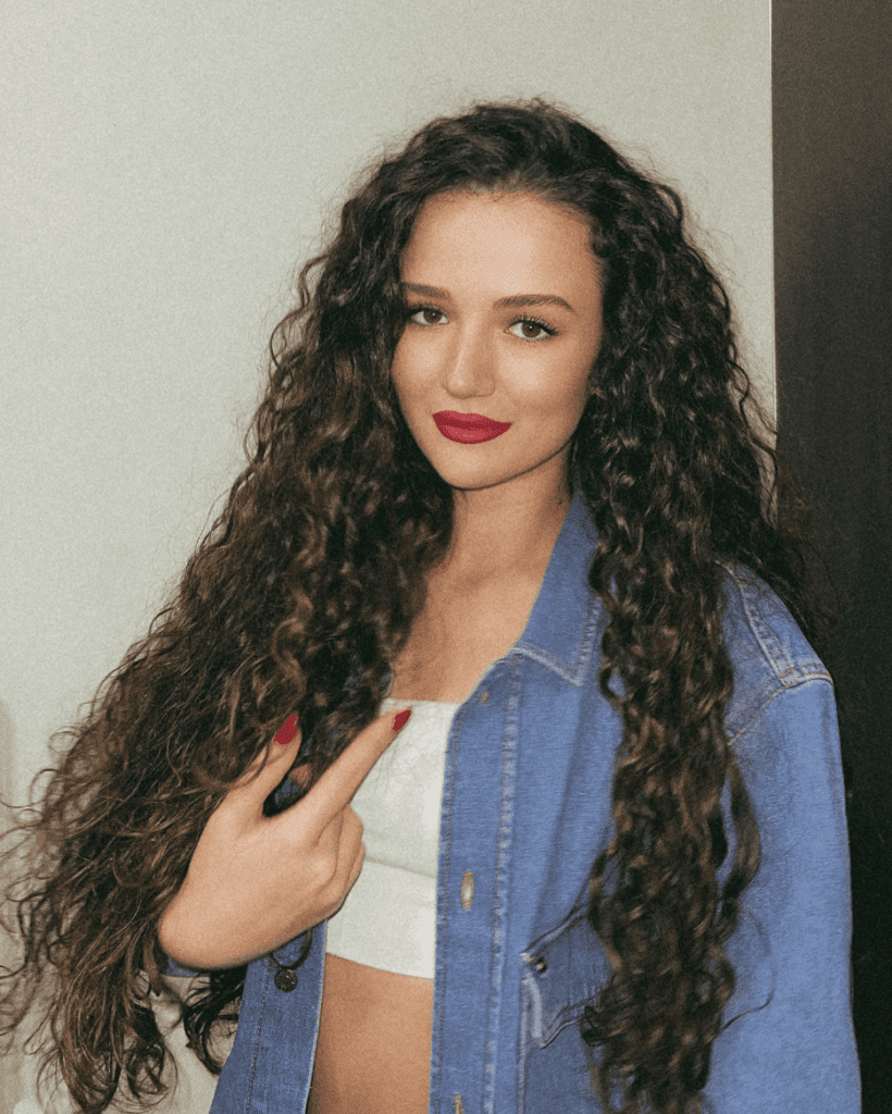 20 Amazing Curly Hairstyles For Long Hair In 2024