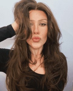 35 Maple Brown Hair Inspirations - Inspiring Hairstyles