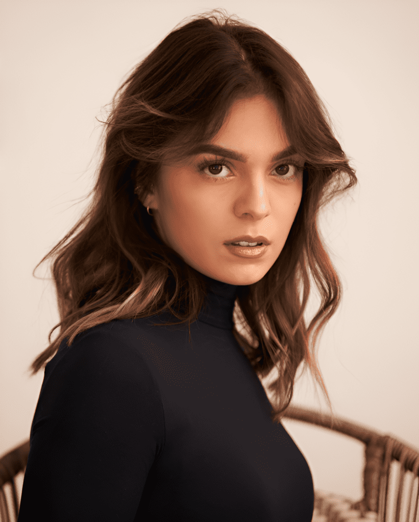 35 Maple Brown Hair Inspirations - Inspiring Hairstyles