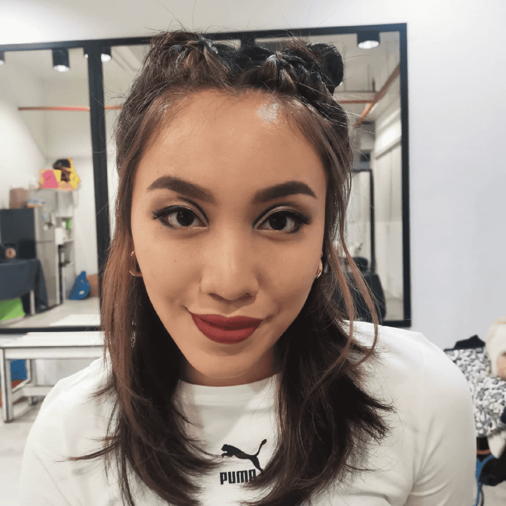 30 Effortlessly Cool Double Bun Hairstyles To Try Now