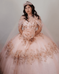 34 Cute & Creative Quince Hair Styles - Inspiring Hairstyles