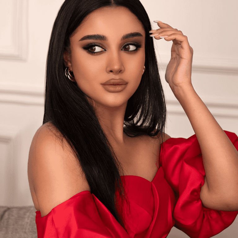 30 Chic Flat Hairstyles For Natural Beauty - Inspiring Hair