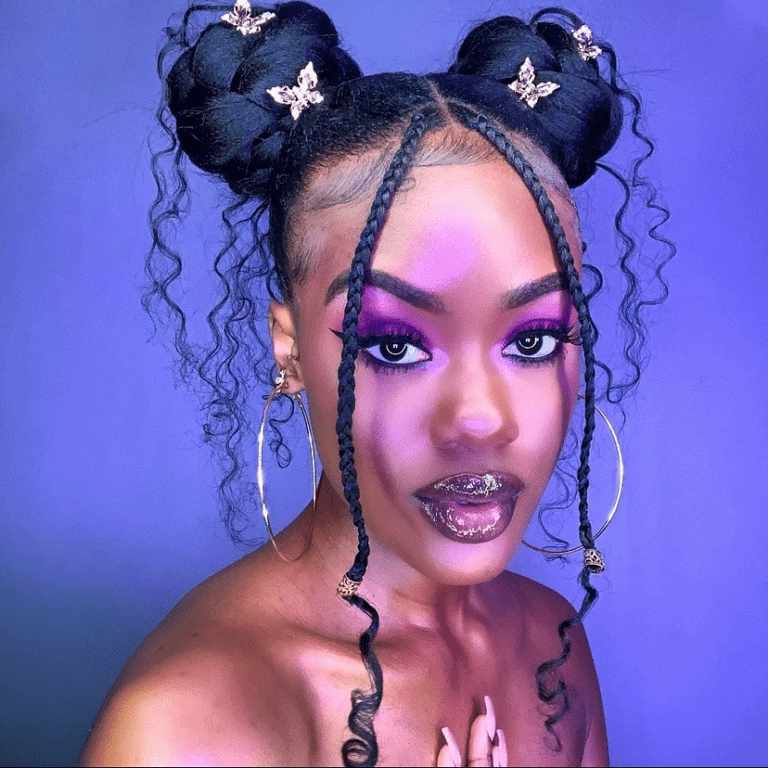 37 Stellar Space Bun Hairstyles For Out-of-this-World Looks