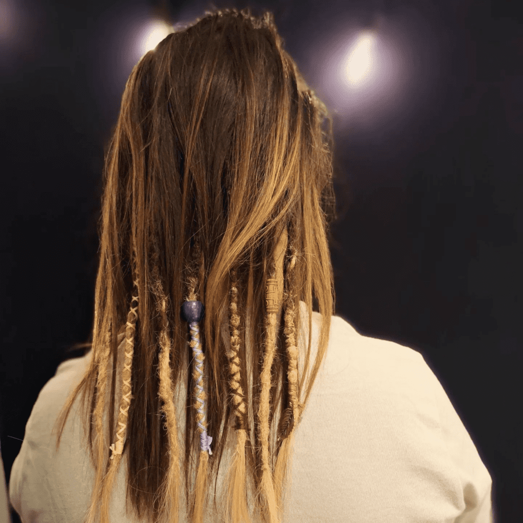 26 Eye-Catching Hair Wrap Designs To Make A Statement