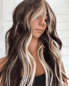 35 High Contrast Hairstyles For Dramatic Effect