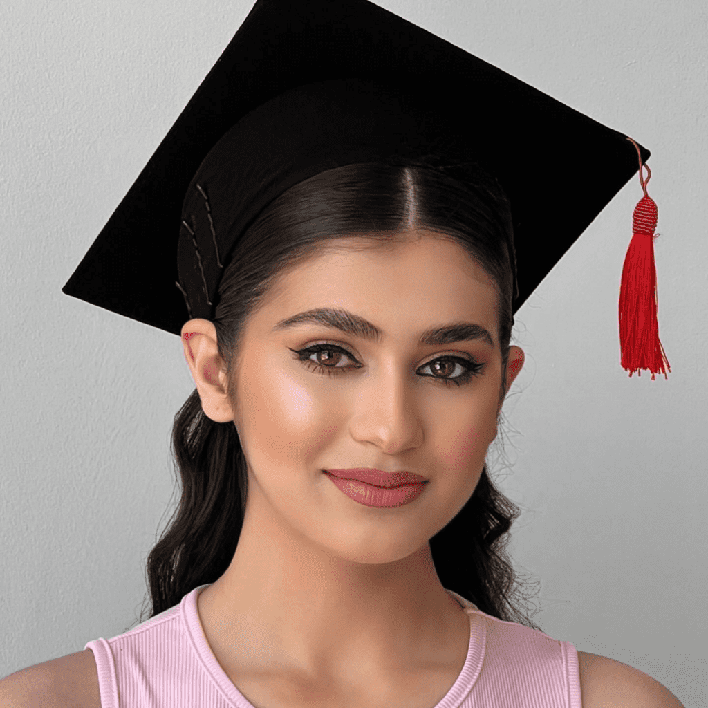 30 Gorgeous Graduation Hairstyles To Rock Under Your Cap