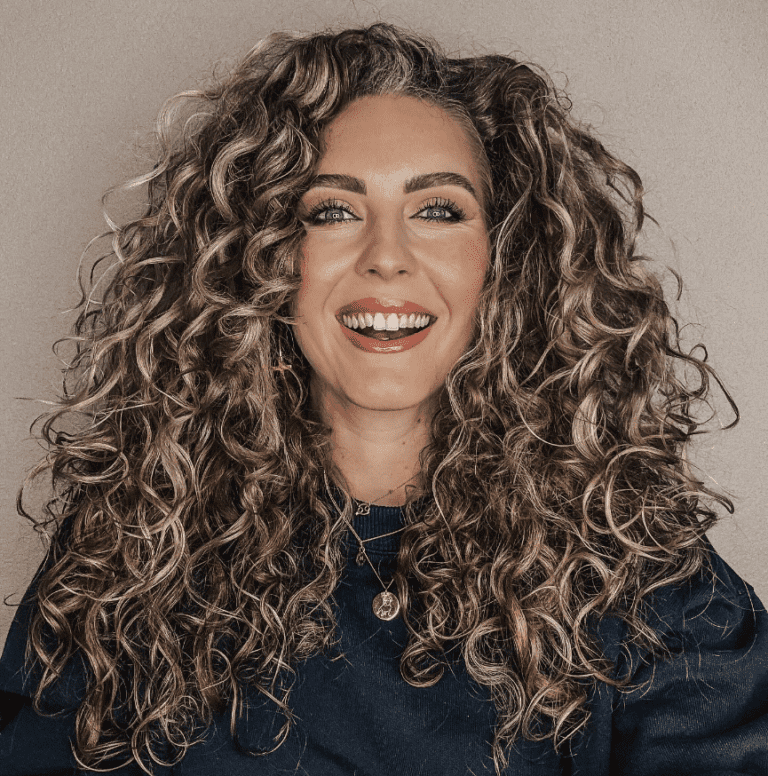 25 Curly Hairstyles To Brighten Your Look