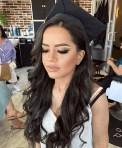 30 Gorgeous Graduation Hairstyles To Rock Under Your Cap