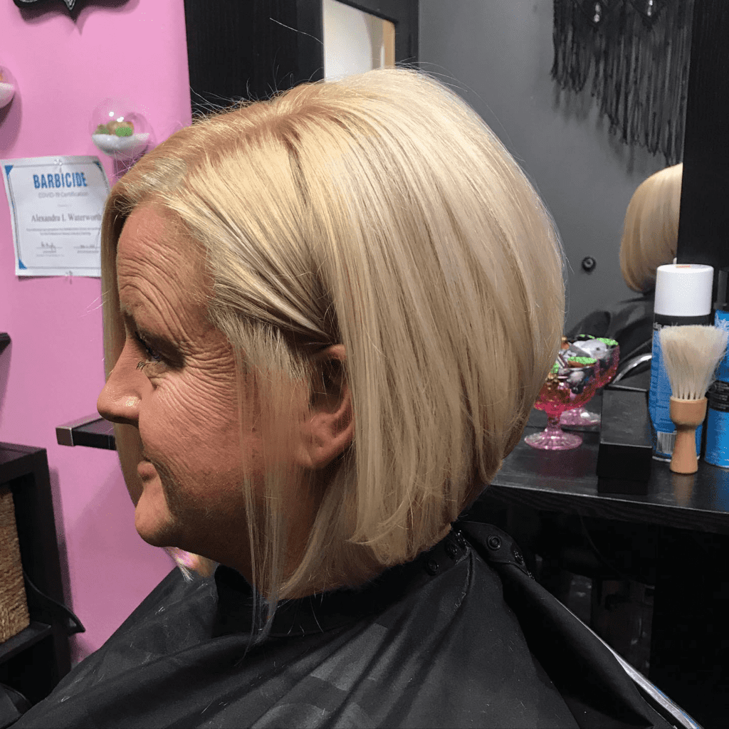 28 Bold Short Stacked Wedge Haircuts For A Fresh Look
