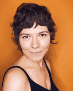 26 Iconic Bixie 90s Haircuts Making A Comeback