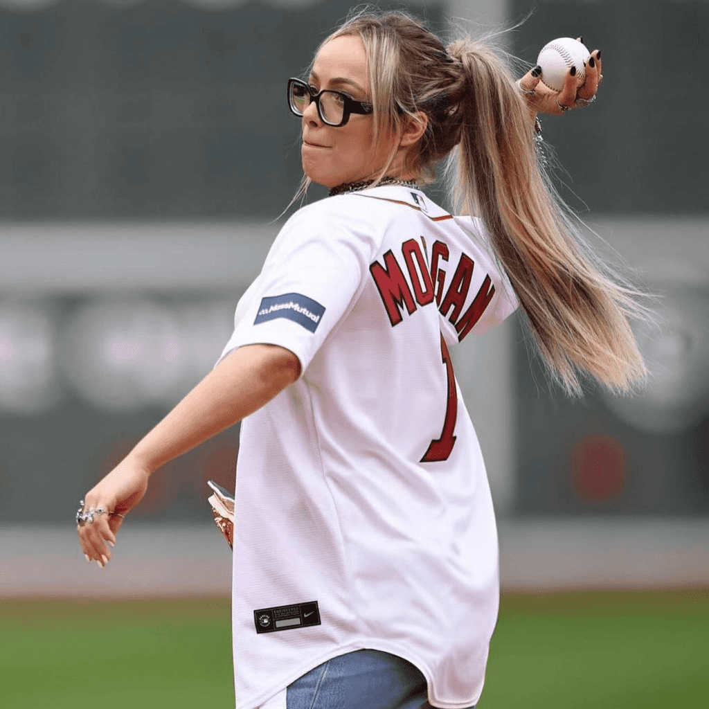 20 Perfect Baseball Game Hairstyles For An Active Day
