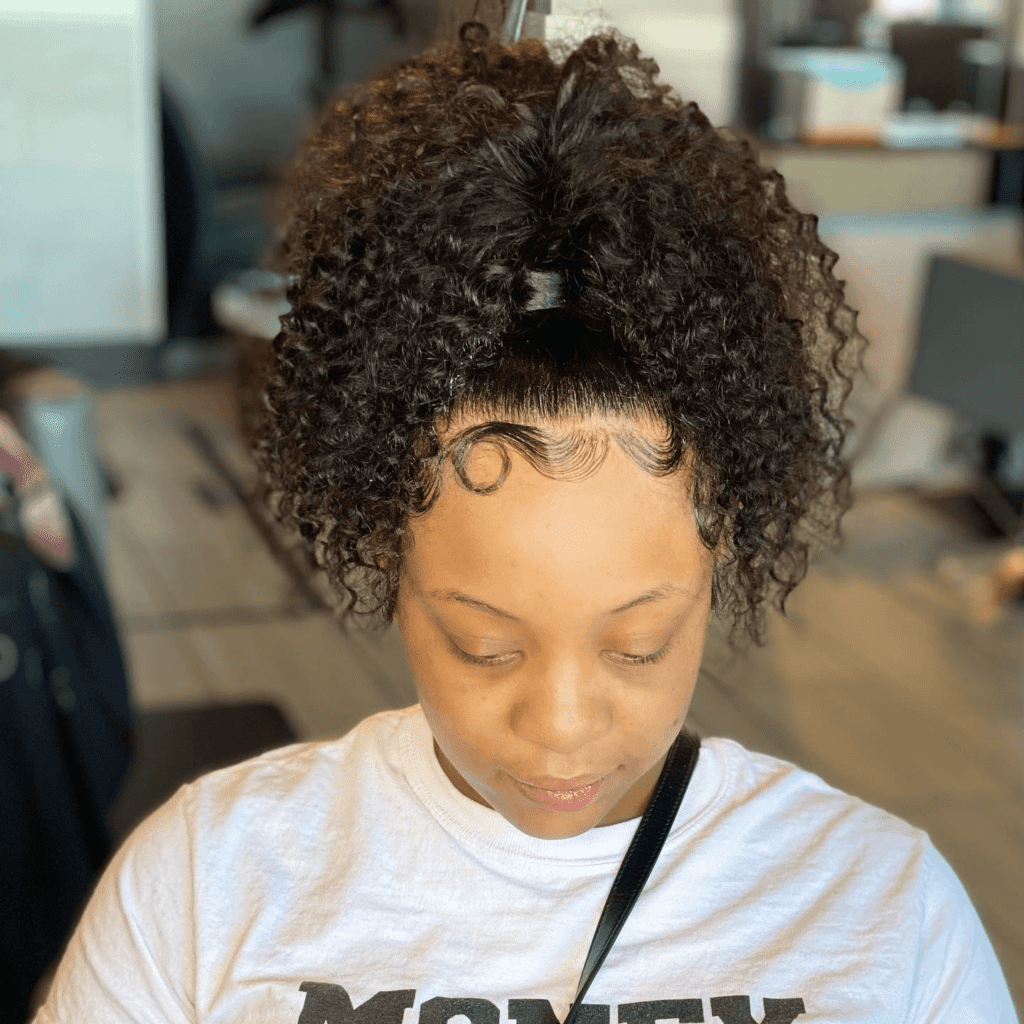 36 Curly Ponytails That Are Perfect For Any Occasion