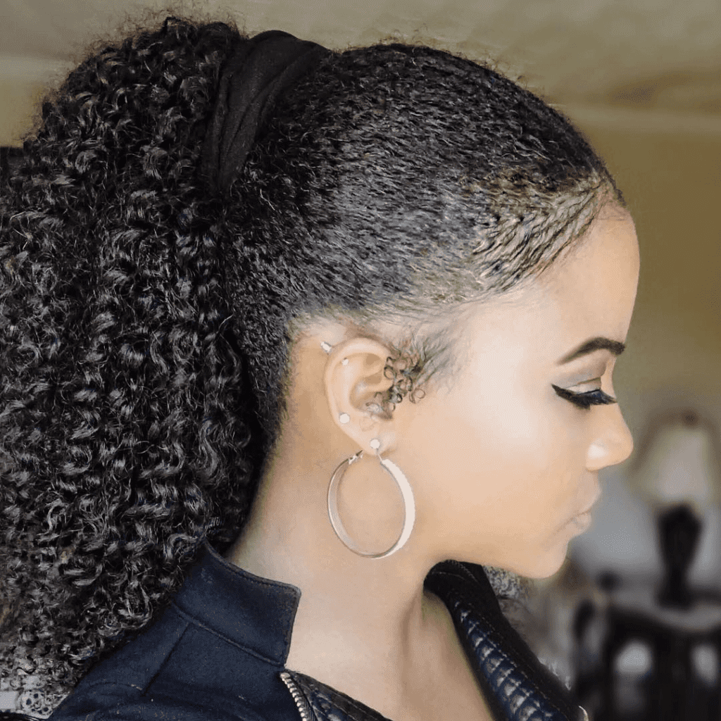 36 Curly Ponytails That Are Perfect For Any Occasion