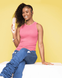 36 Curly Ponytails That Are Perfect For Any Occasion