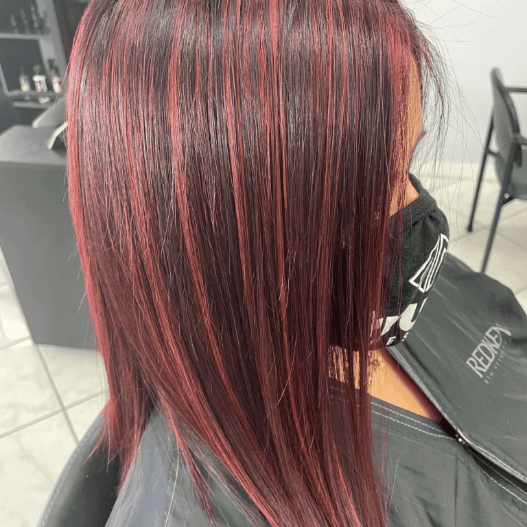 40 Bold Red Highlights To Elevate Your Look