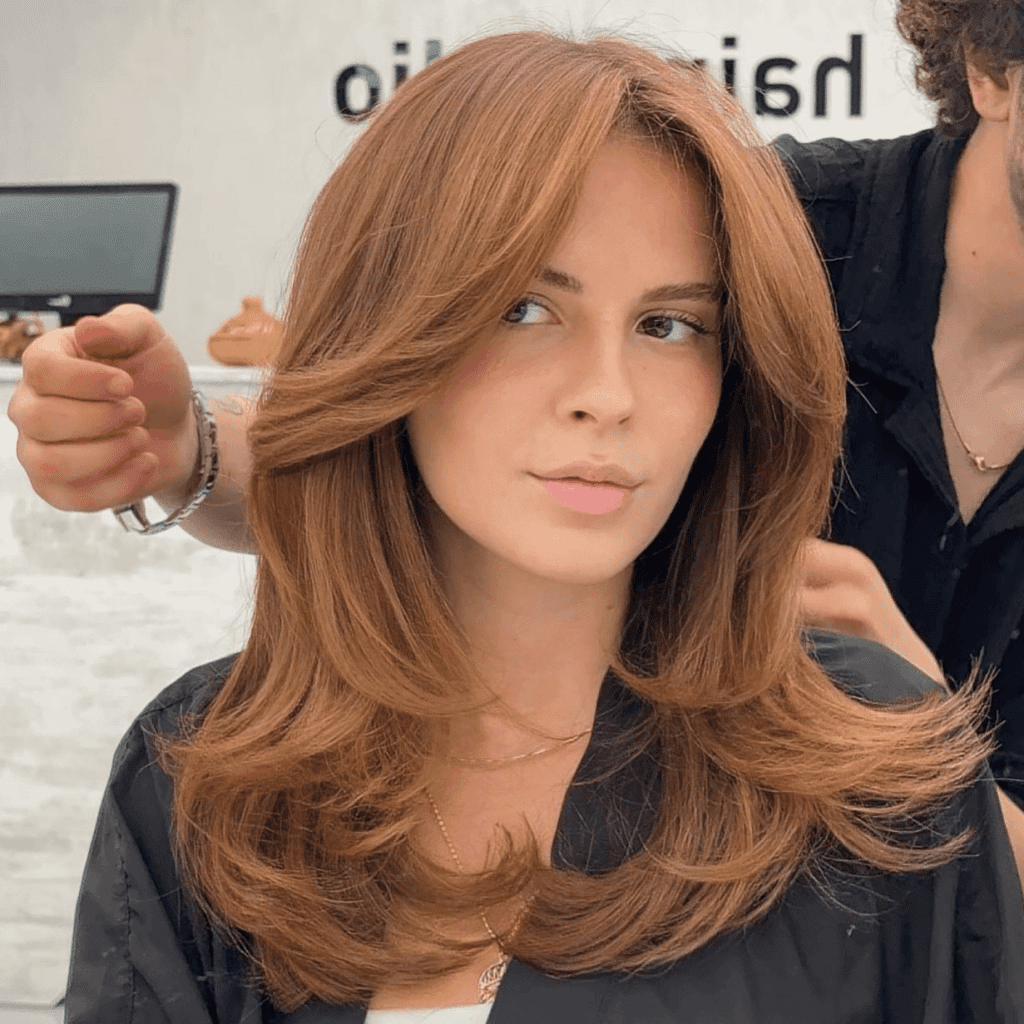 20 Wavy Haircuts With Layers For Effortless Volume