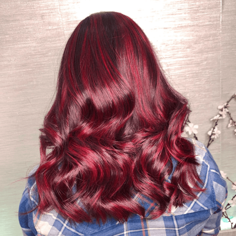 40 Bold Red Highlights To Elevate Your Look