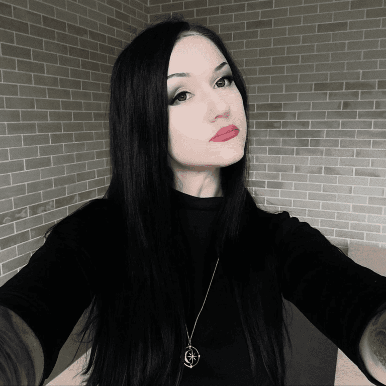 20 Black Hair Ideas For Pale Skin - Inspiring Hairstyles