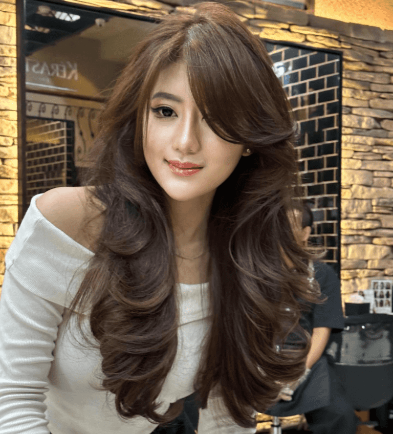 37 Long Hairstyles With Bangs And Layers For An Effortless Look