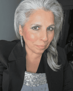 18 Gorgeous Ways To Blend Grey Hair For A Soft, Natural Look